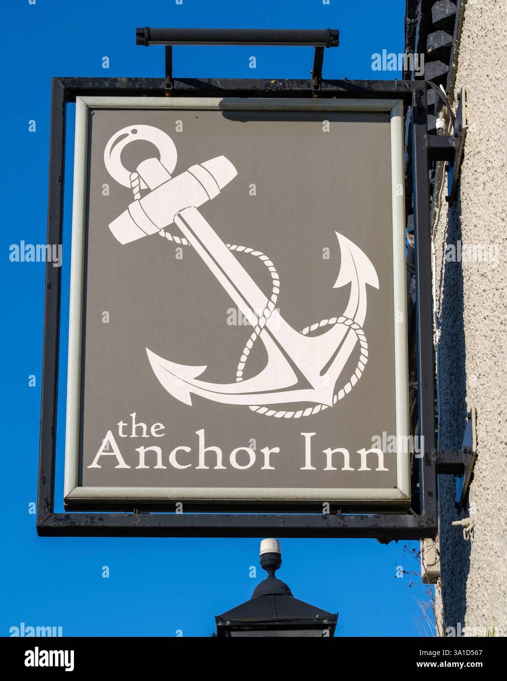 Traditional hanging pub sign at The Anchor Inn - public house - Eling ...