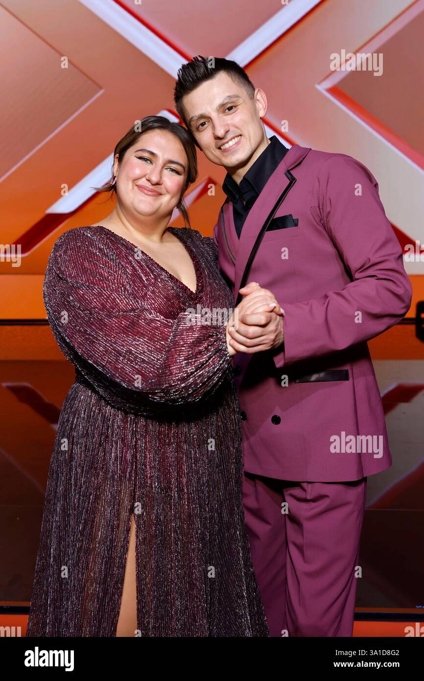 Influencerin Sandra Safiulov SelfieSandra und Profitänzer Zsolt Sandor ...