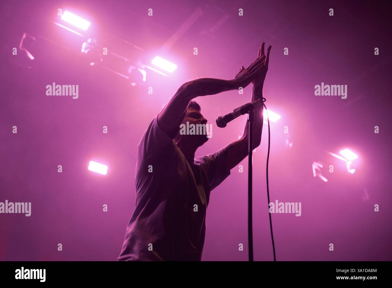 Ls Dunes live at the o2 victoria warehouse manchester uk, 8th february ...