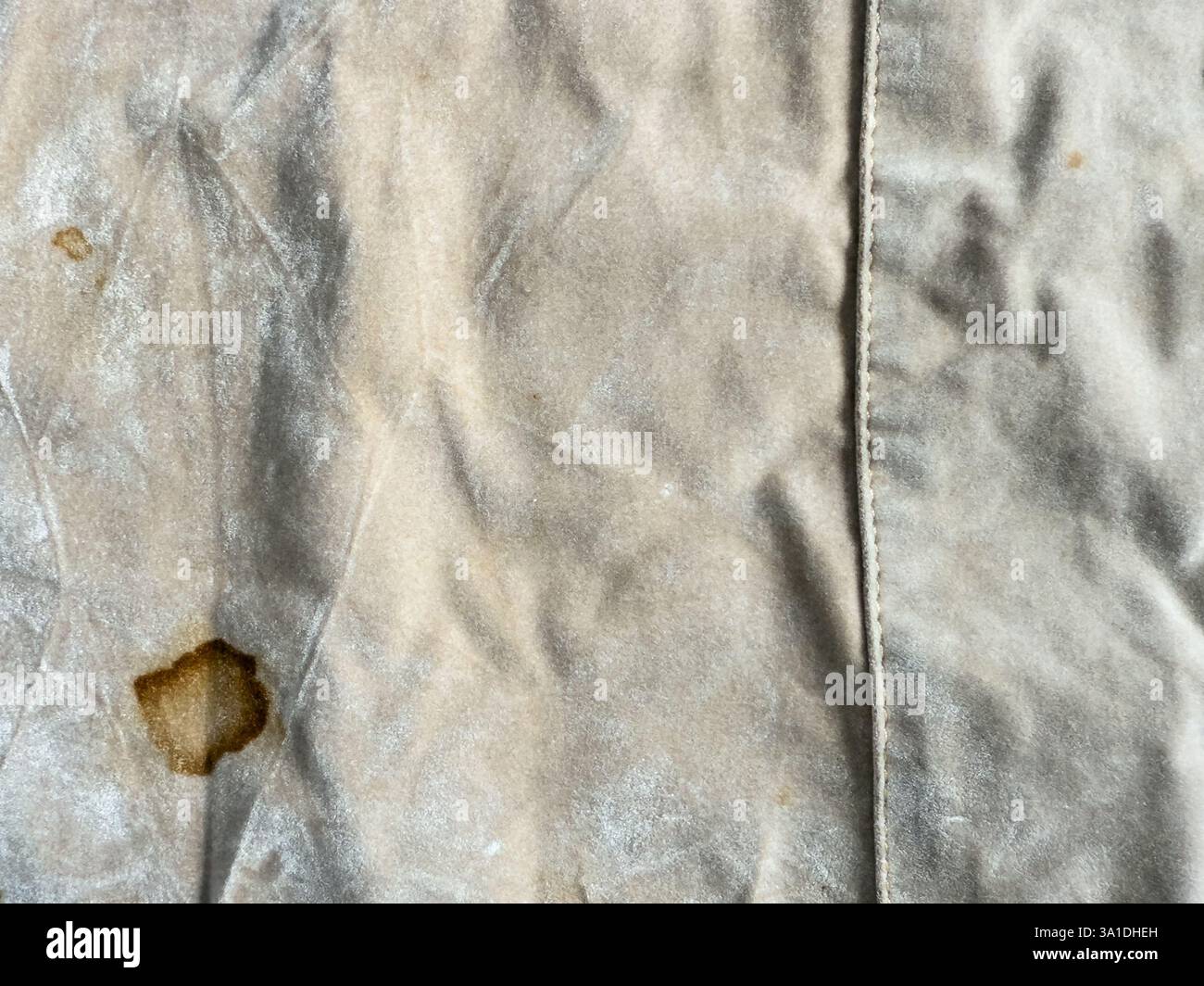 Stained fabric. Stained white cotton fabric Stock Photo - Alamy