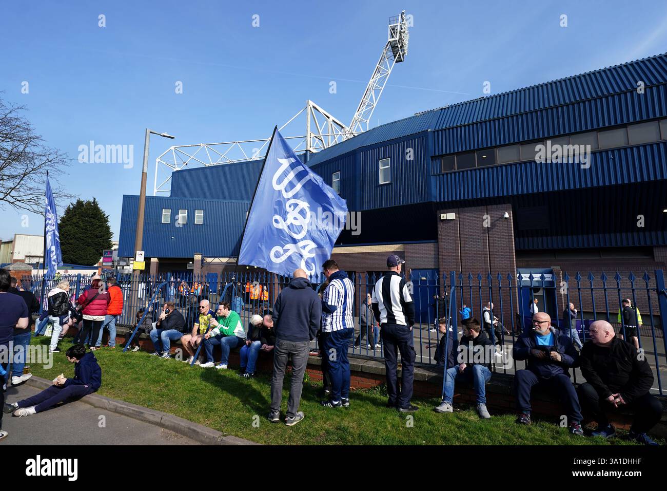 West Bromwich Albion fans outside the ground before the Sky Bet ...