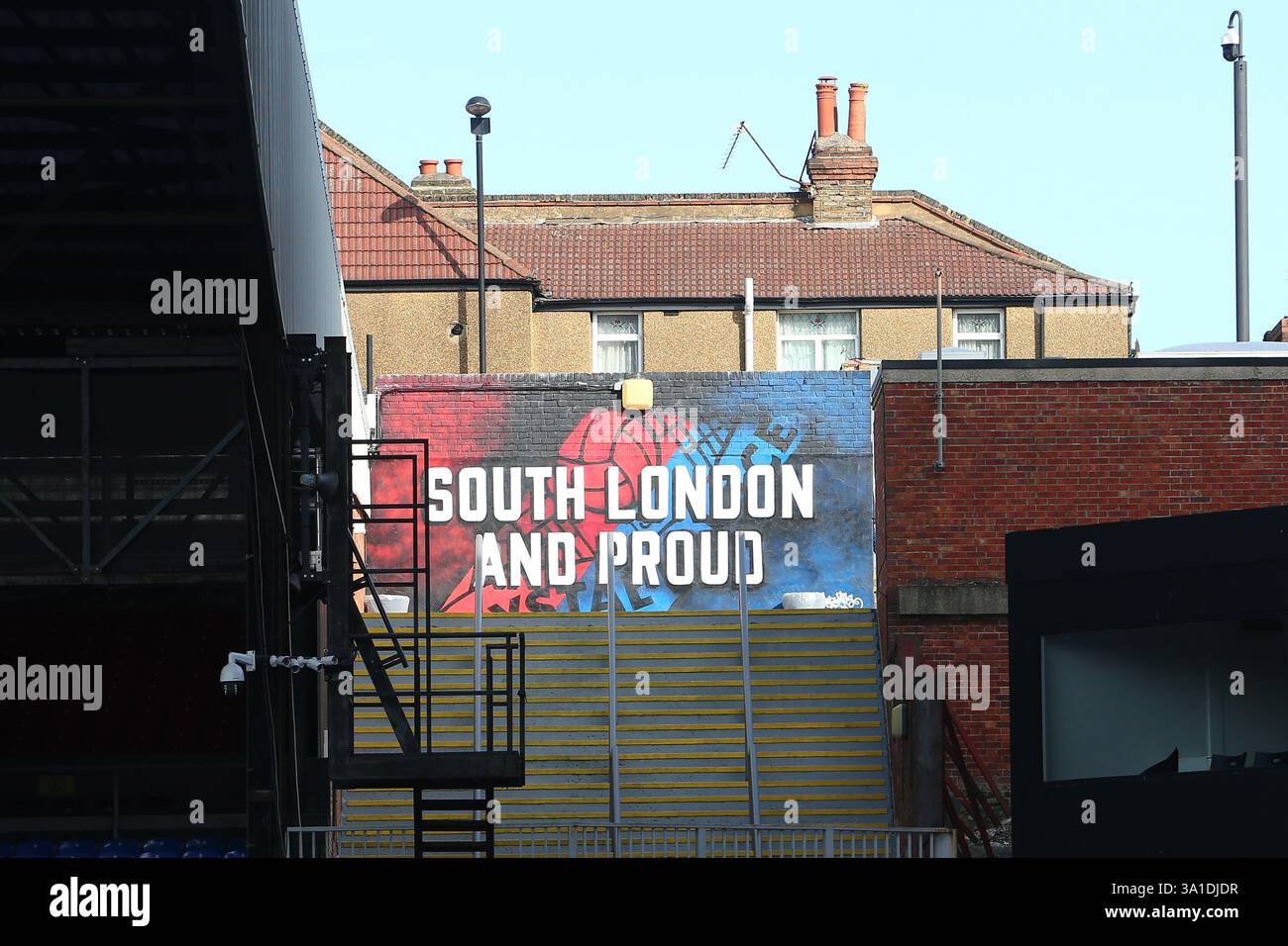 Selhurst Park, Selhurst, London, UK. 8th Mar, 2025. Premier League ...