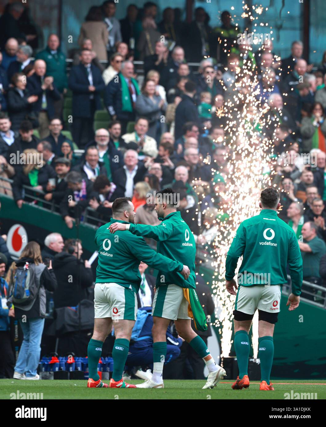 Ireland's Peter O'Mahony and Conor Murray ahead of the Guinness Men's ...