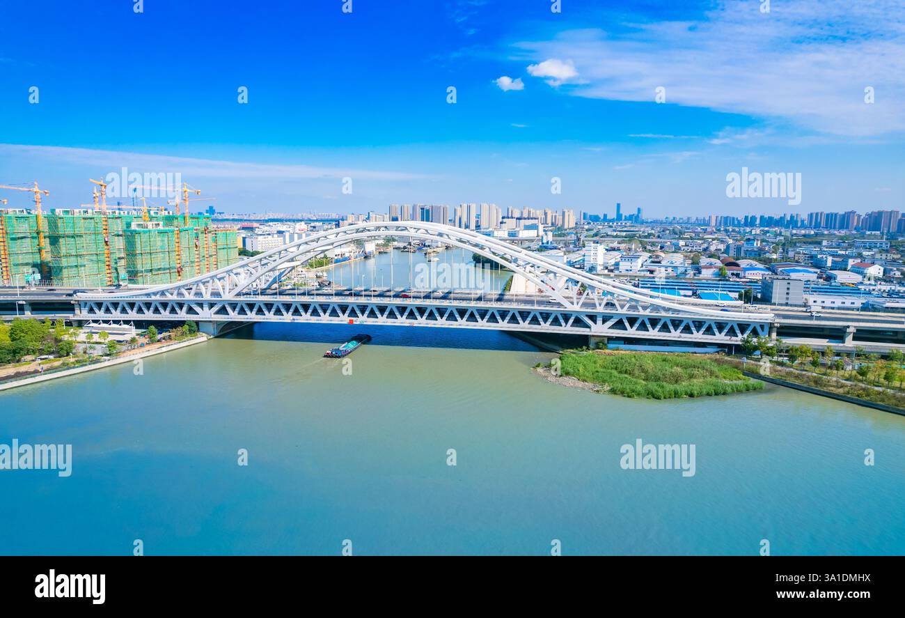 Urban environment of Baodai Bridge and Xiegang Bridge in Suzhou ...