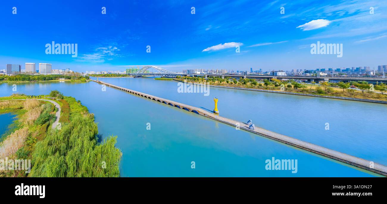 Urban environment of Baodai Bridge and Xiegang Bridge in Suzhou ...
