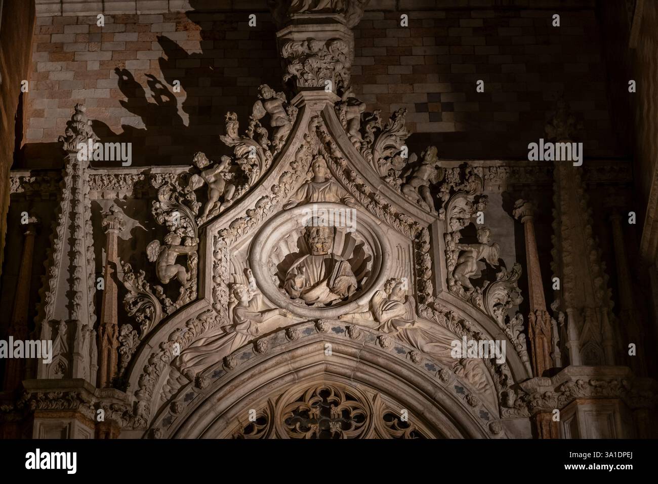 Saint Mark bust and two angels, the patron saint of Venice illuminated ...