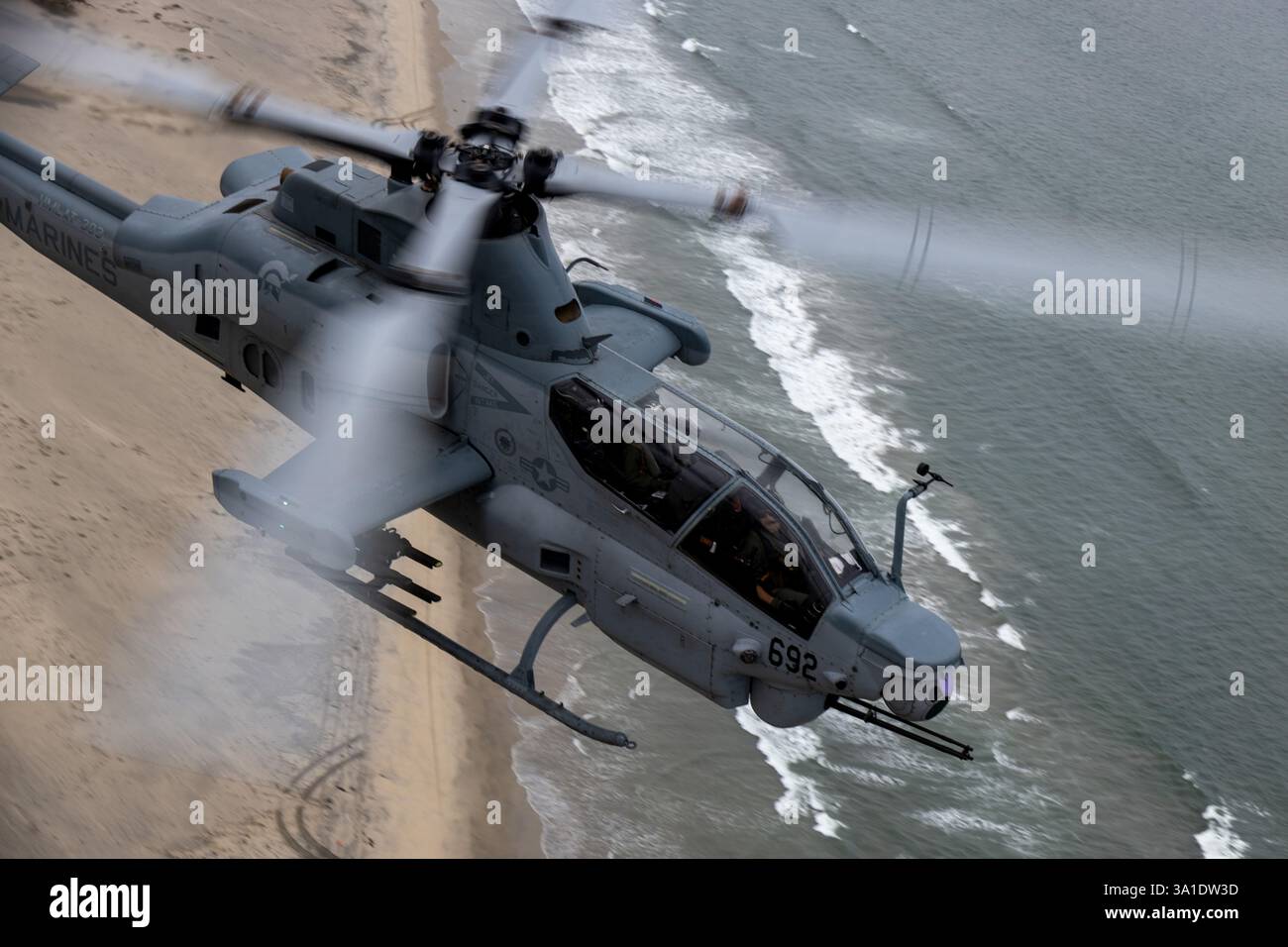 A U.S. Marine Corps AH-1Z Viper with Marine Light Attack Helicopter ...