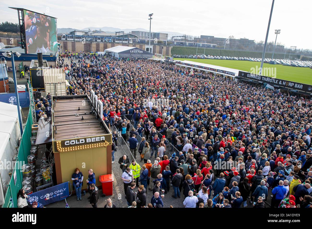 Six nations 2025 wales v ireland hi-res stock photography and images ...