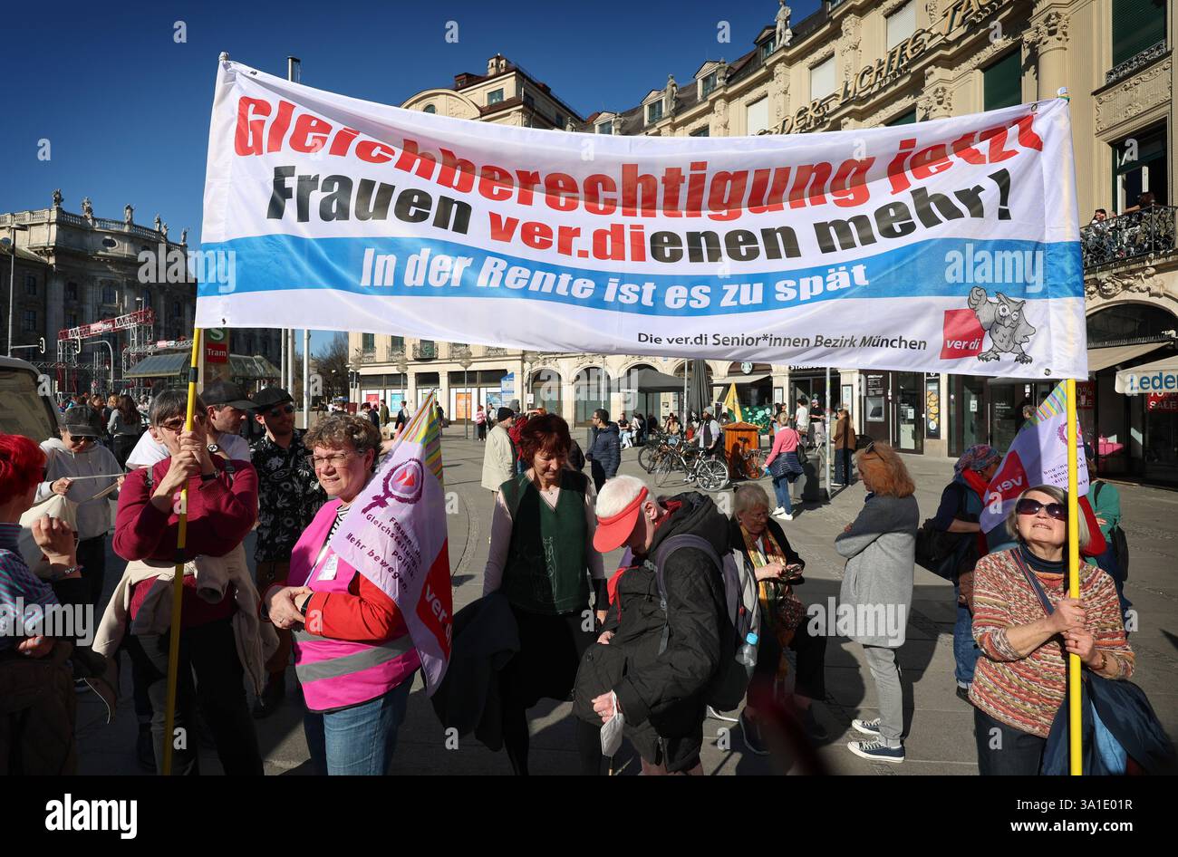 Equal rights now hi-res stock photography and images - Alamy