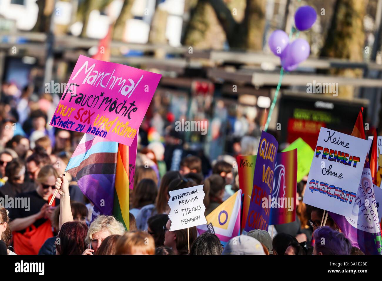 08 March 2025, North Rhine-Westphalia, Cologne: At a demonstration to ...