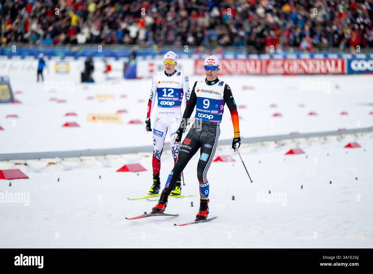 Trondheim, Norwegen. 08th Mar, 2025. GEIGER Vinzenz (Deutschland) im Ziel auf Platz 3 vor ...