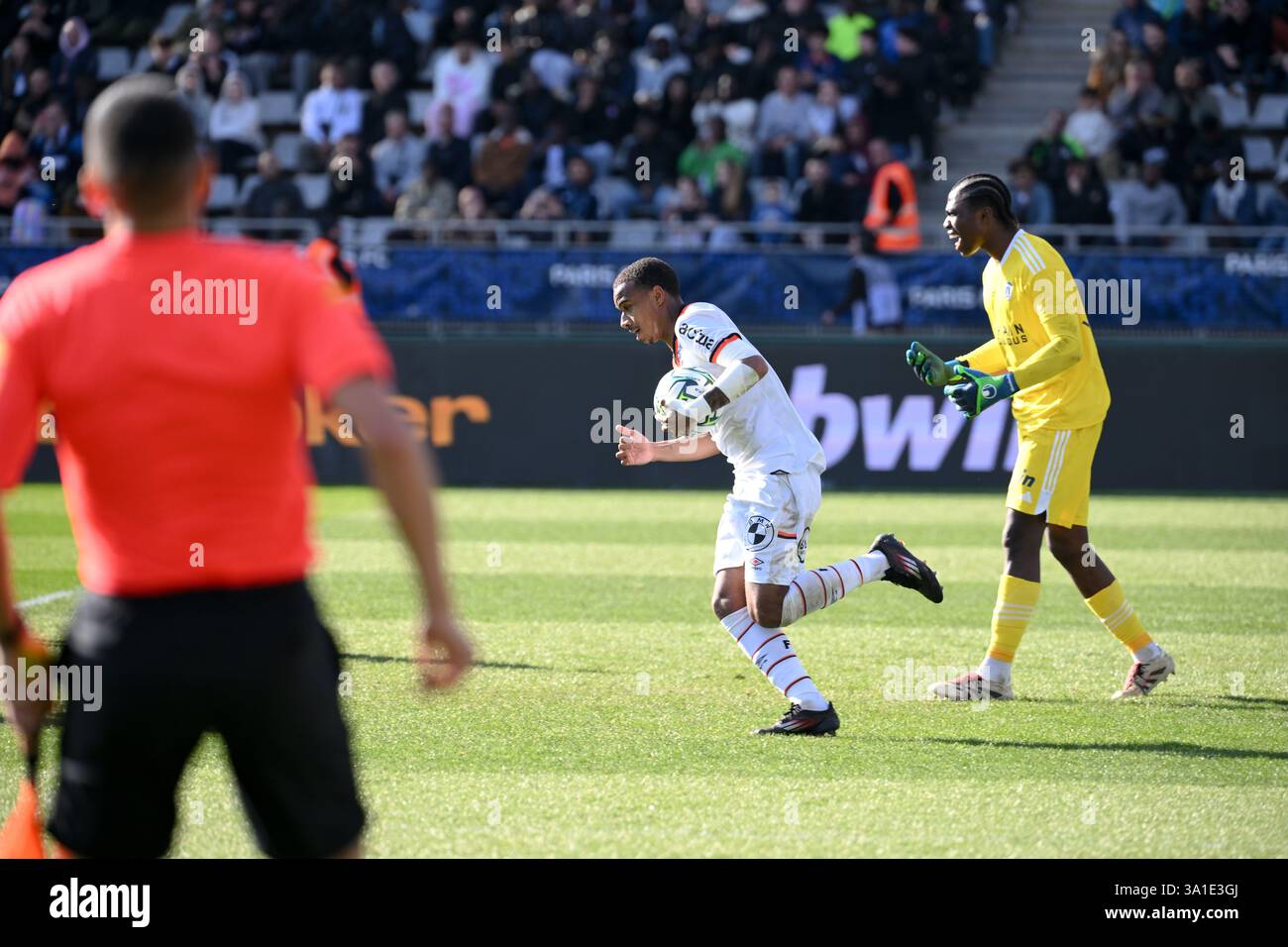 22 Eli Junior KROUPI (fcl) during the ligue 2 BKT match between Paris ...