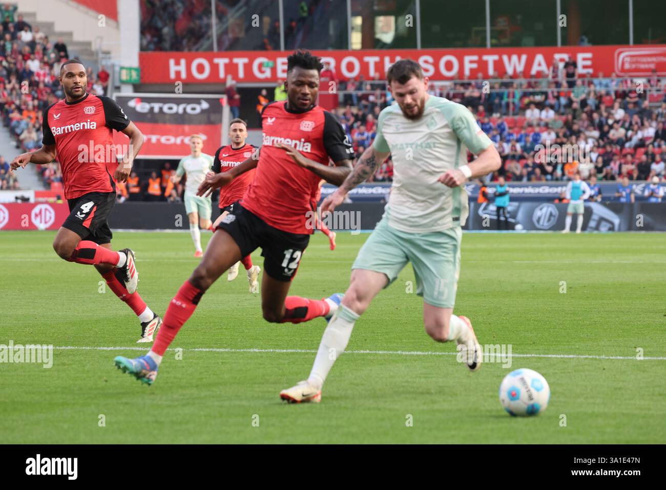 Leverkusen, Deutschland. 08th Mar, 2025. Edmond Tapsoba (Leverkusen #12 ...