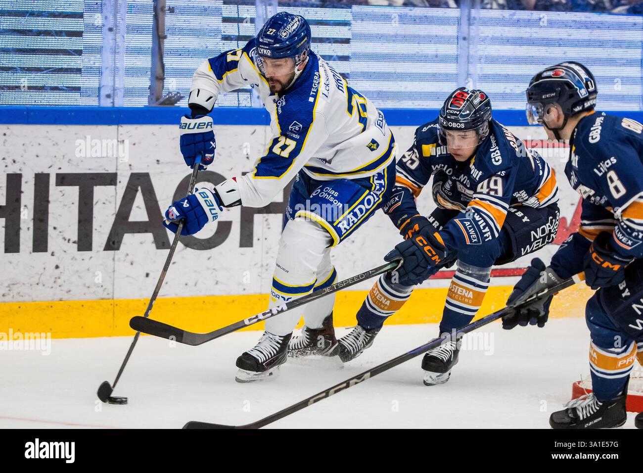 Leksand, Sverige. 08th Mar, 2025. 250308 Leksands Marek Hrivik och ...