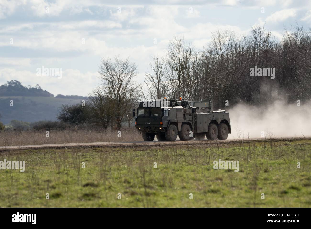 a British army MAN SVR (Support Vehicle Recovery) 8x8 Truck in action ...