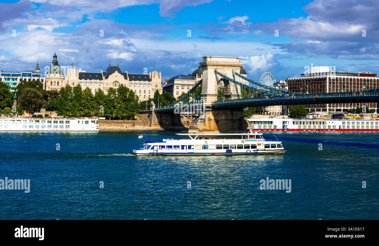 Beautiful capital of Hungary - Budapest. View of downtown with Chain ...