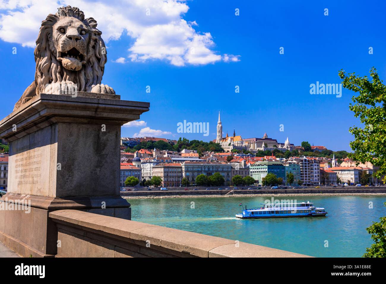 Beautiful capital of Hungary - Budapest. View of downtown with Chain ...