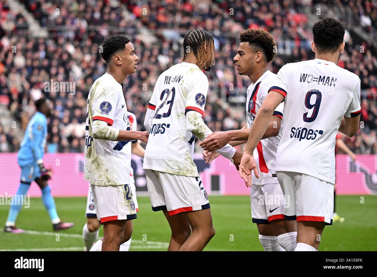 24 Senny MAYULU (psg) - 14 Desire DOUE (psg) during the Ligue 1 ...