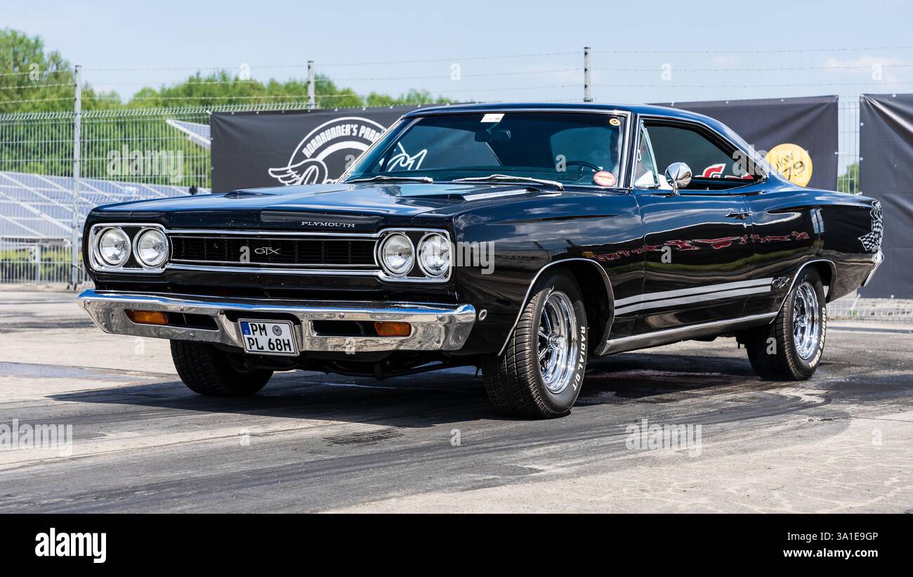 FINOWFURT, GERMANY - JUNE 28, 2024: A muscle car Plymouth GTX (1969 ...