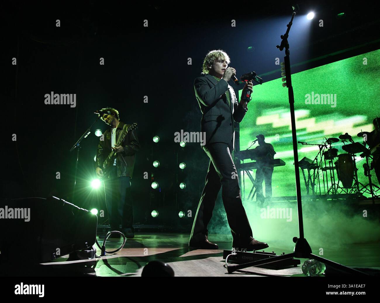 Fort Lauderdale, FL, USA. 07th Mar, 2025. The Driver Era perform during ...