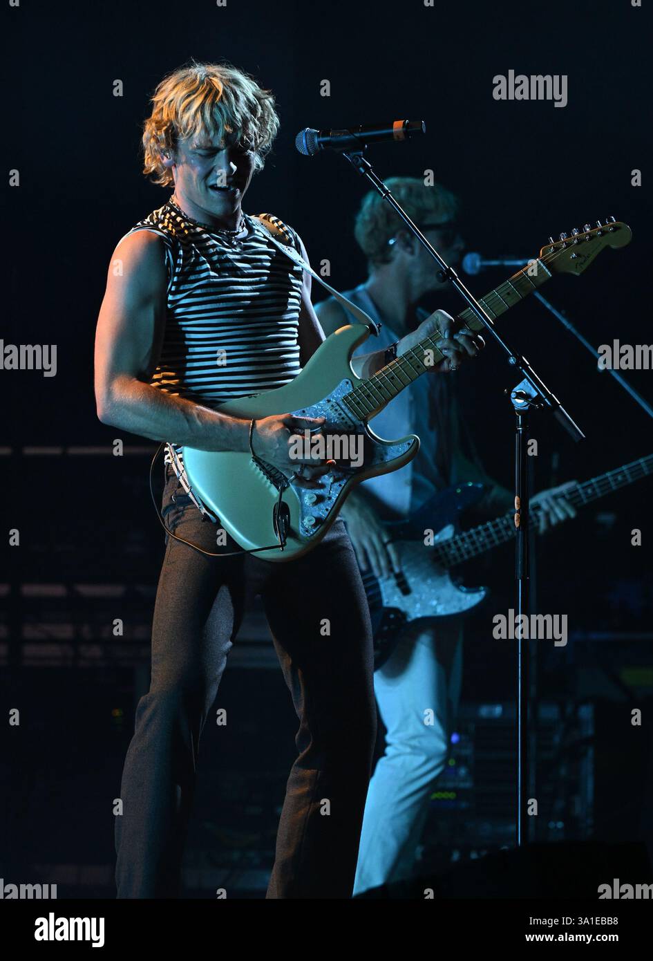 FORT LAUDERDALE, FL - MARCH 07: The Driver Era perform during their ...