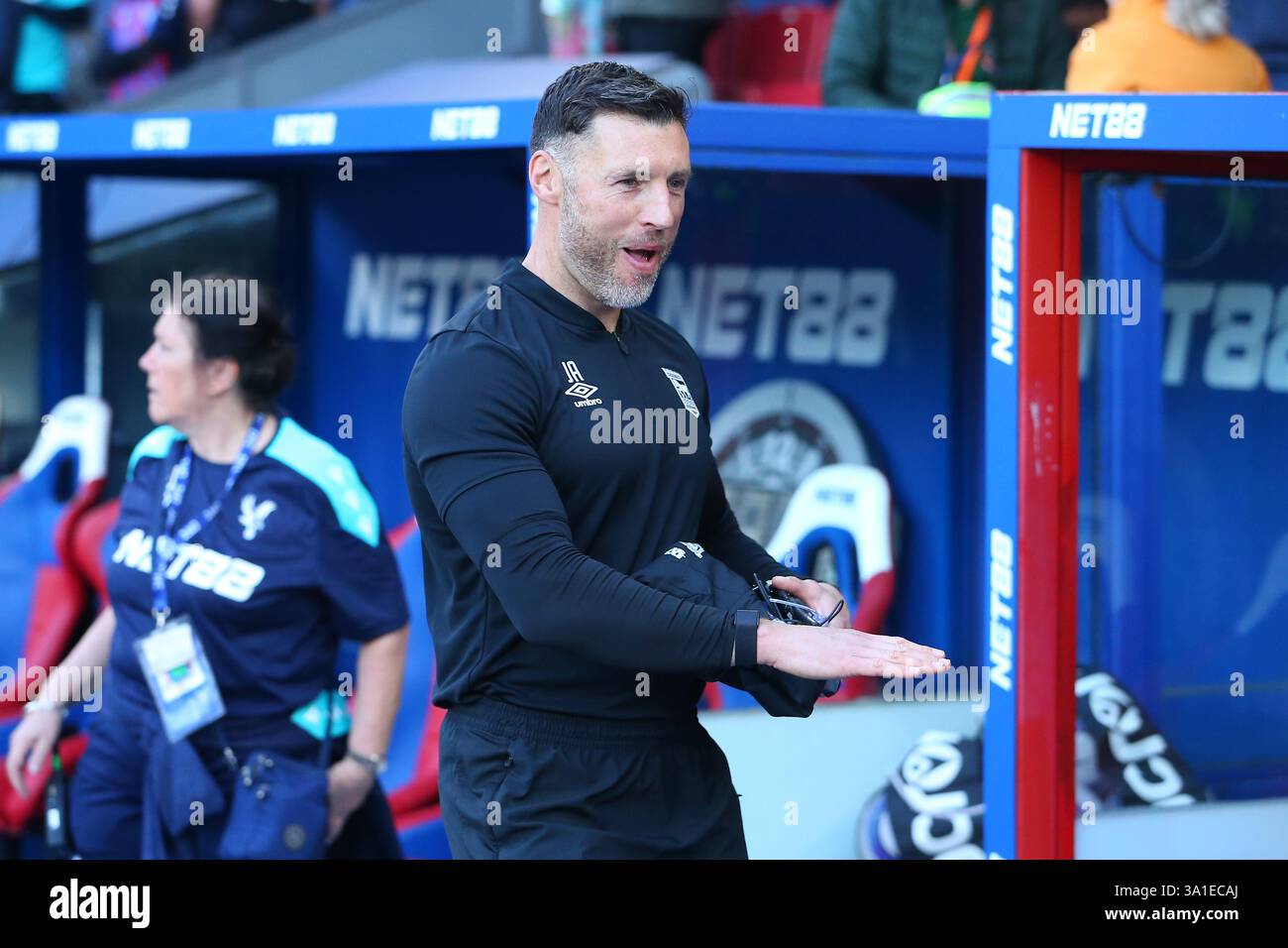 Selhurst Park, Selhurst, London, UK. 8th Mar, 2025. Premier League ...