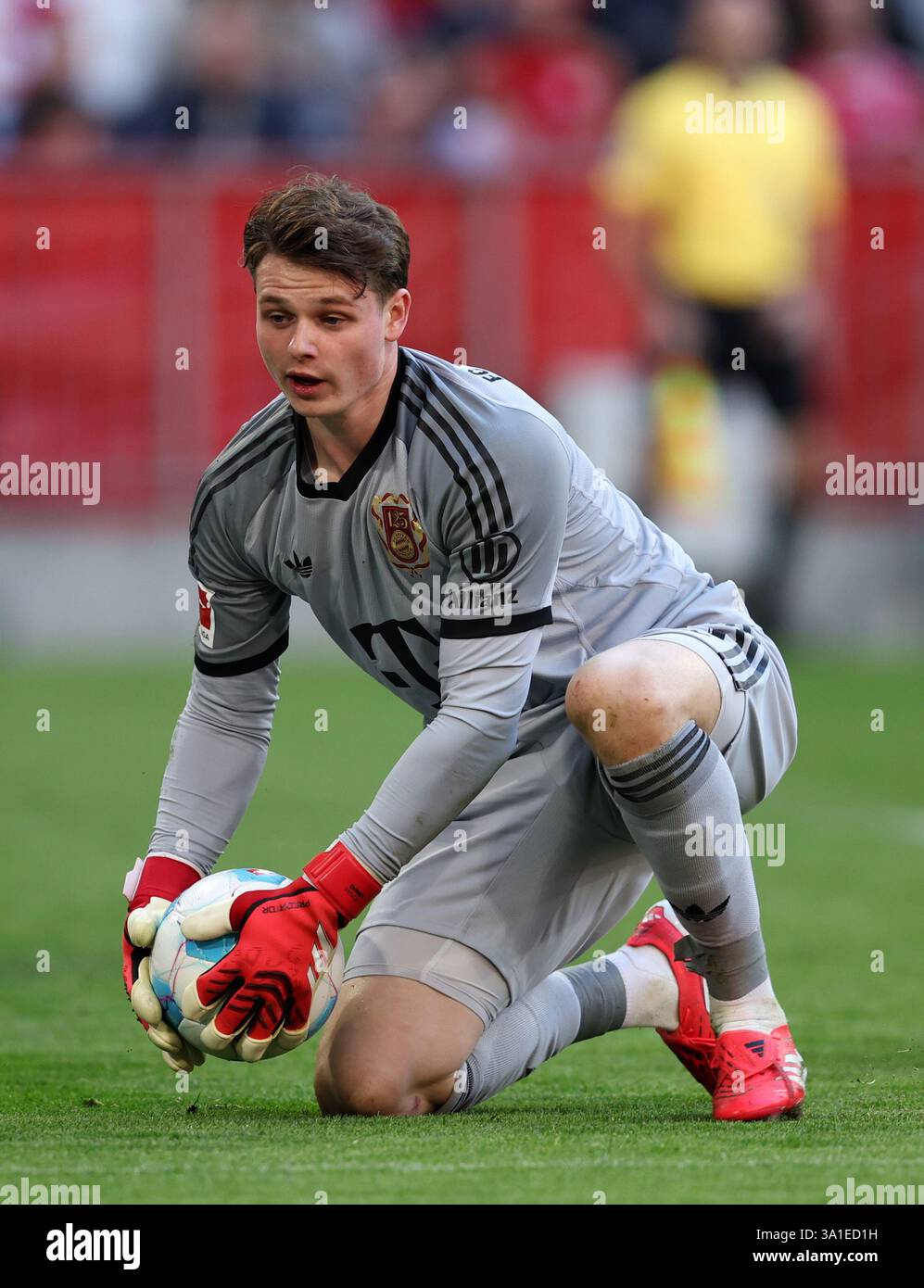 MUNICH, GERMANY - MARCH 08: Jonas Urbig of Bayern Muenchen in action ...
