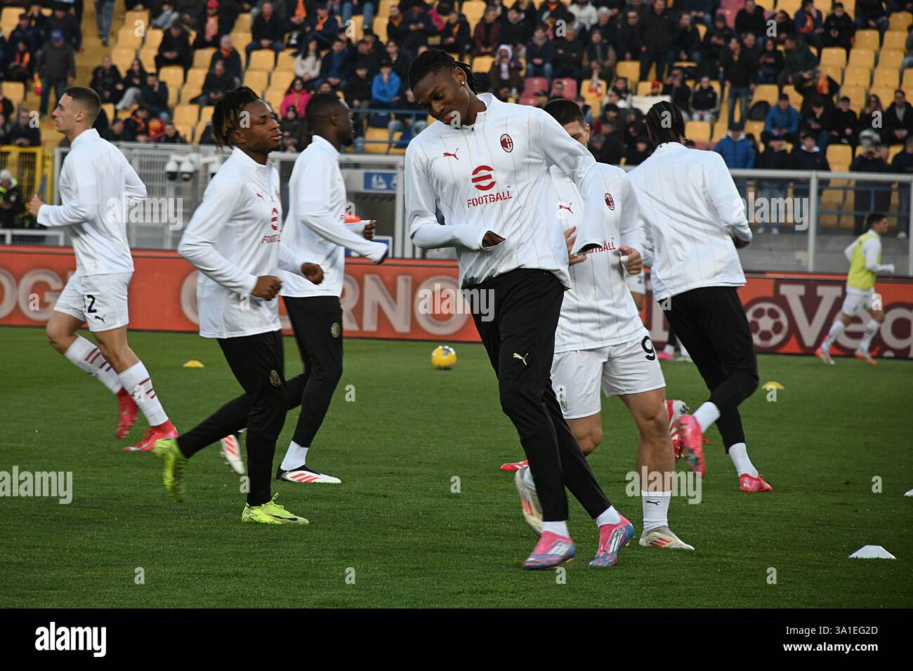 Lecce, Italy. 08th Mar, 2025. Milan warm up during US Lecce vs AC Milan ...