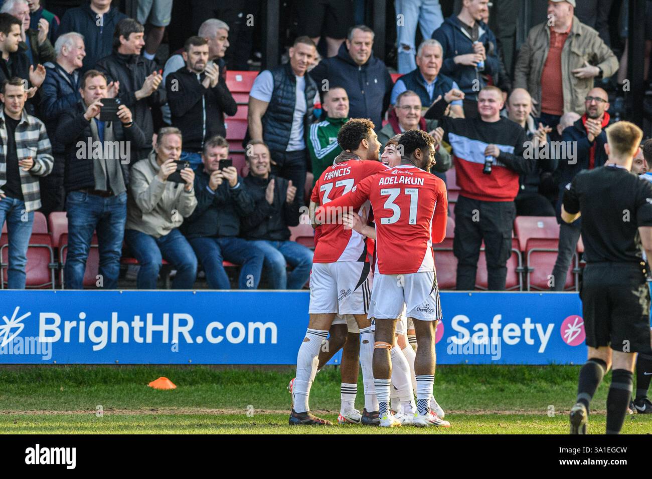 Kelly Nmai of Salford City FC scores his side's first goal of the game ...
