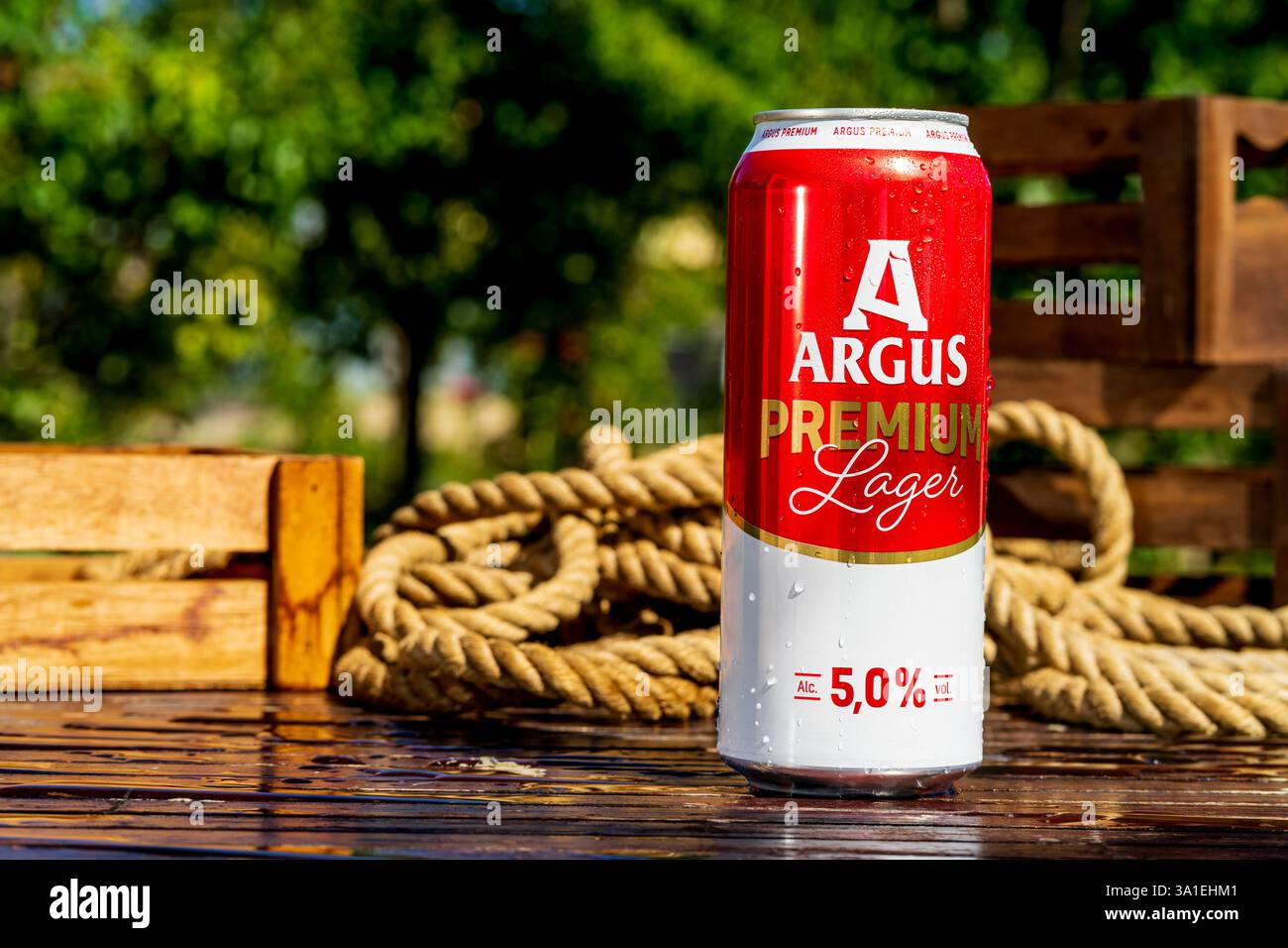 Argus beer can - condensation water droplets, outdoors background Stock ...