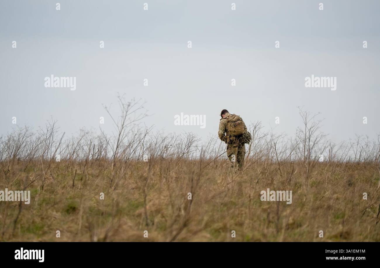 British army soldiers completing an 8 mile combat fitness test tabbing ...