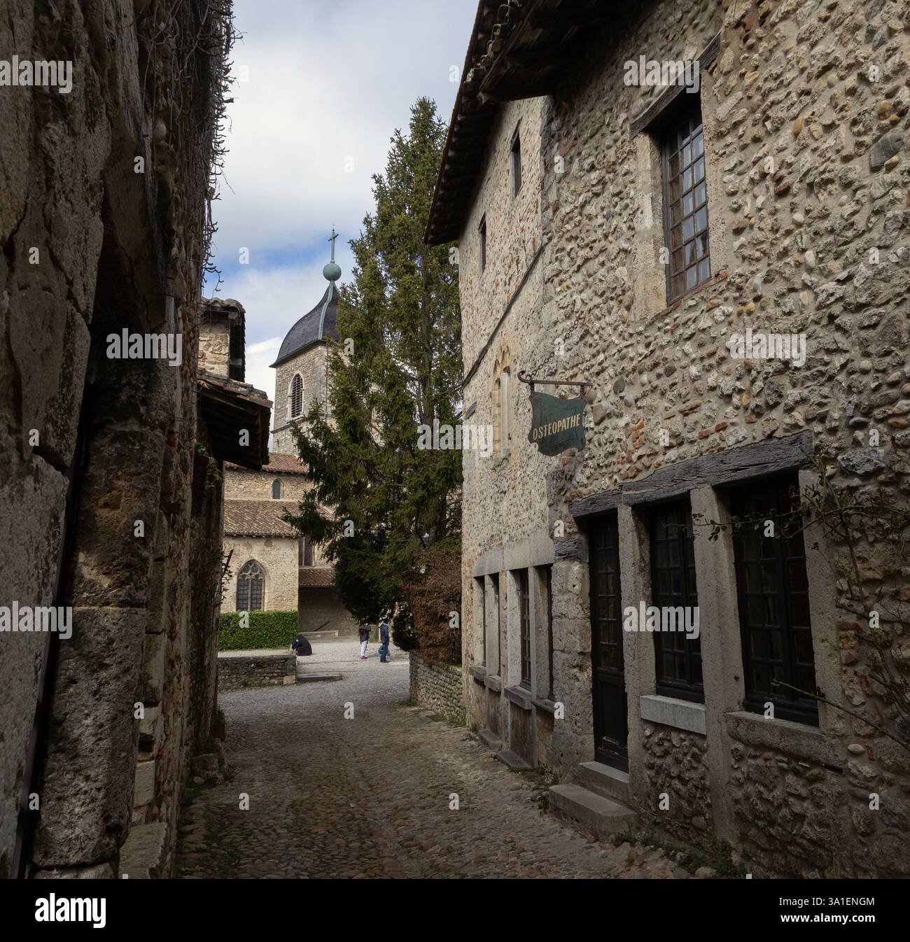 The St Mary-Magdalene fortress-church seen from the rue des Princes ...