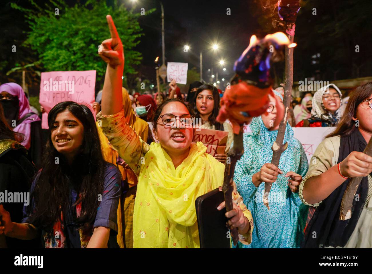 Dhaka, Bangladesh. 8th Mar, 2025. Students at Dhaka University's Rokeya ...