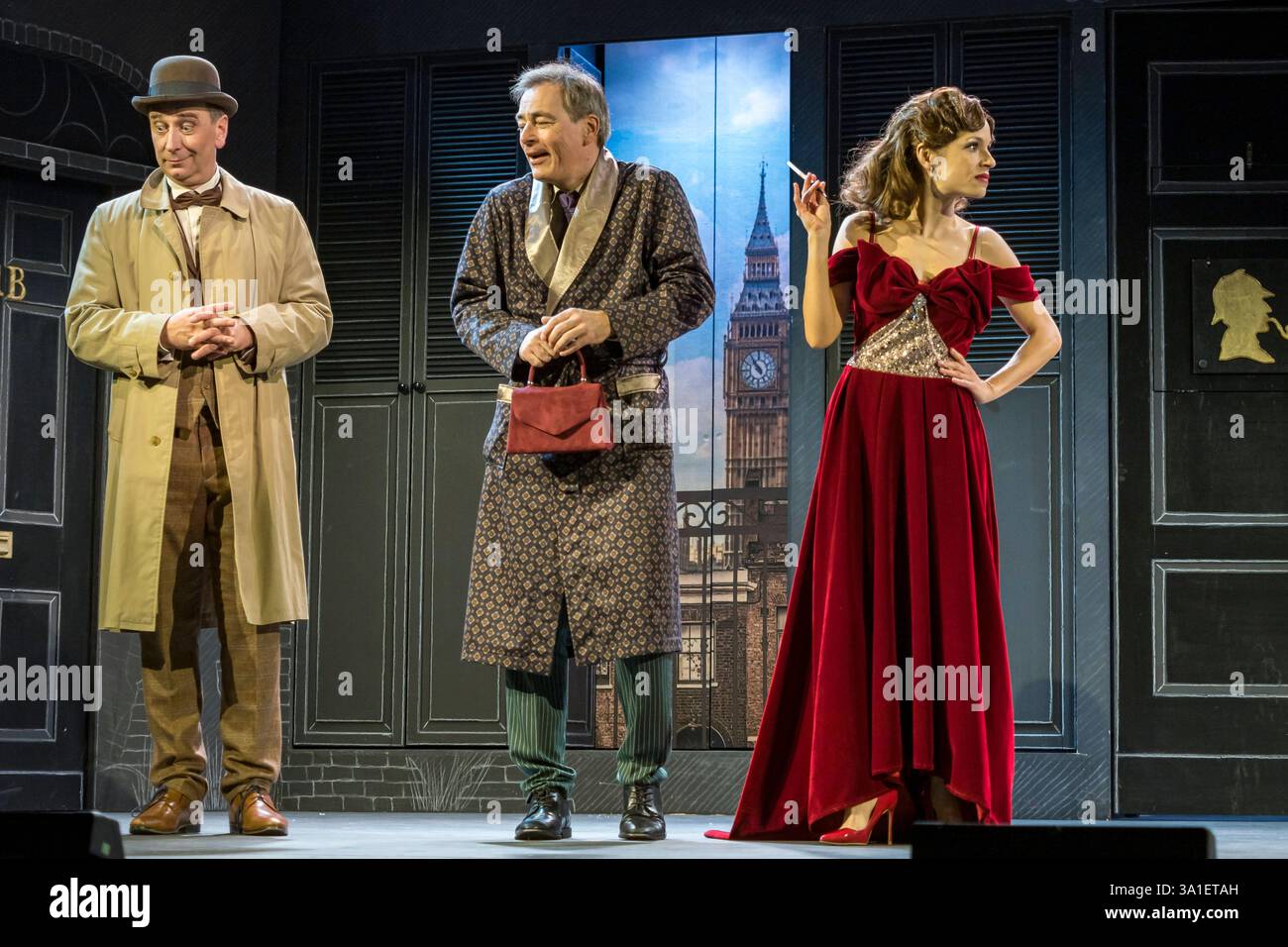 Schauspieler Jan Sosniok als Sherlock Holmes, Oliver Dupont als Doktor ...