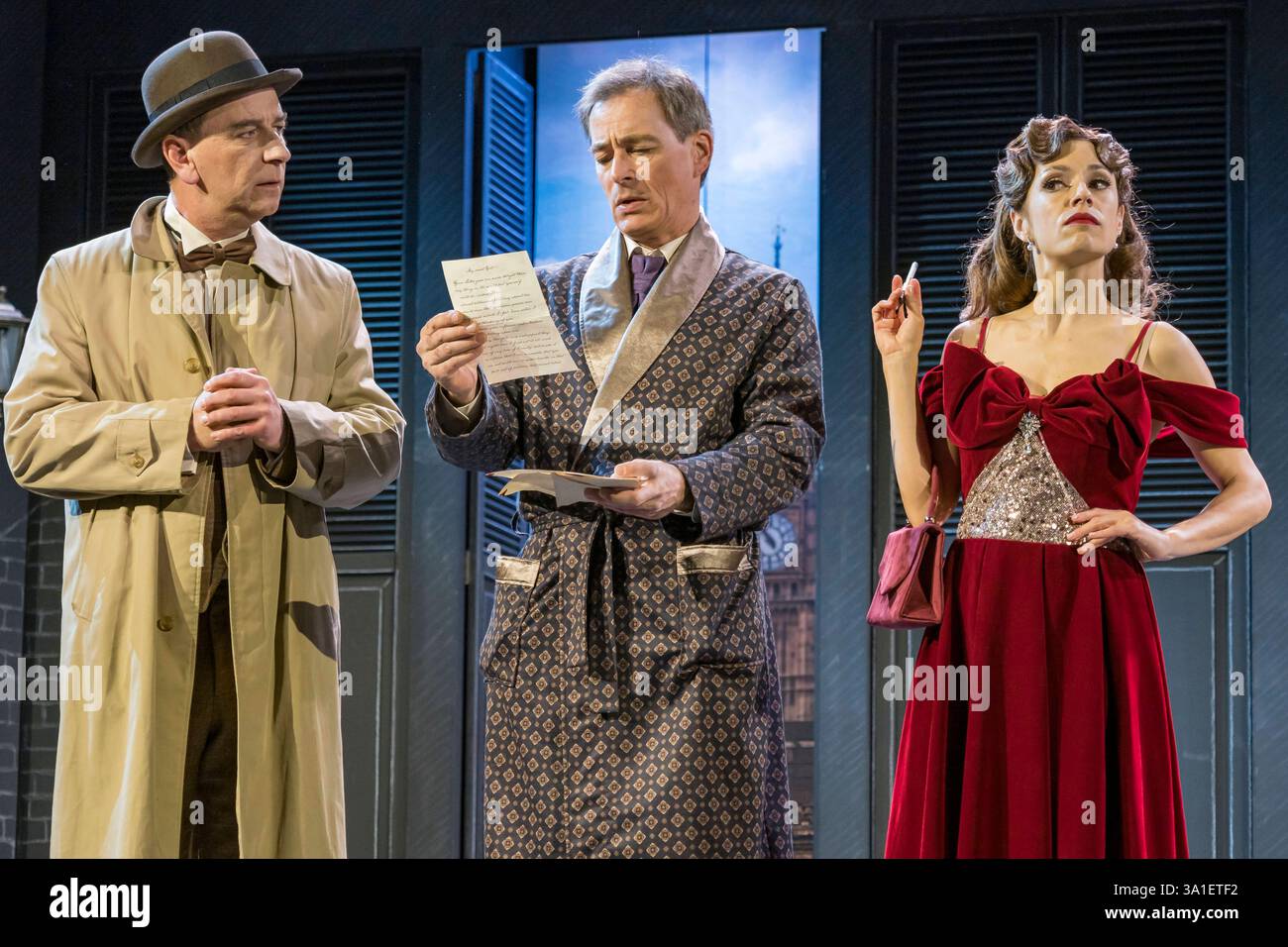 Schauspieler Jan Sosniok als Sherlock Holmes, Oliver Dupont als Doktor ...