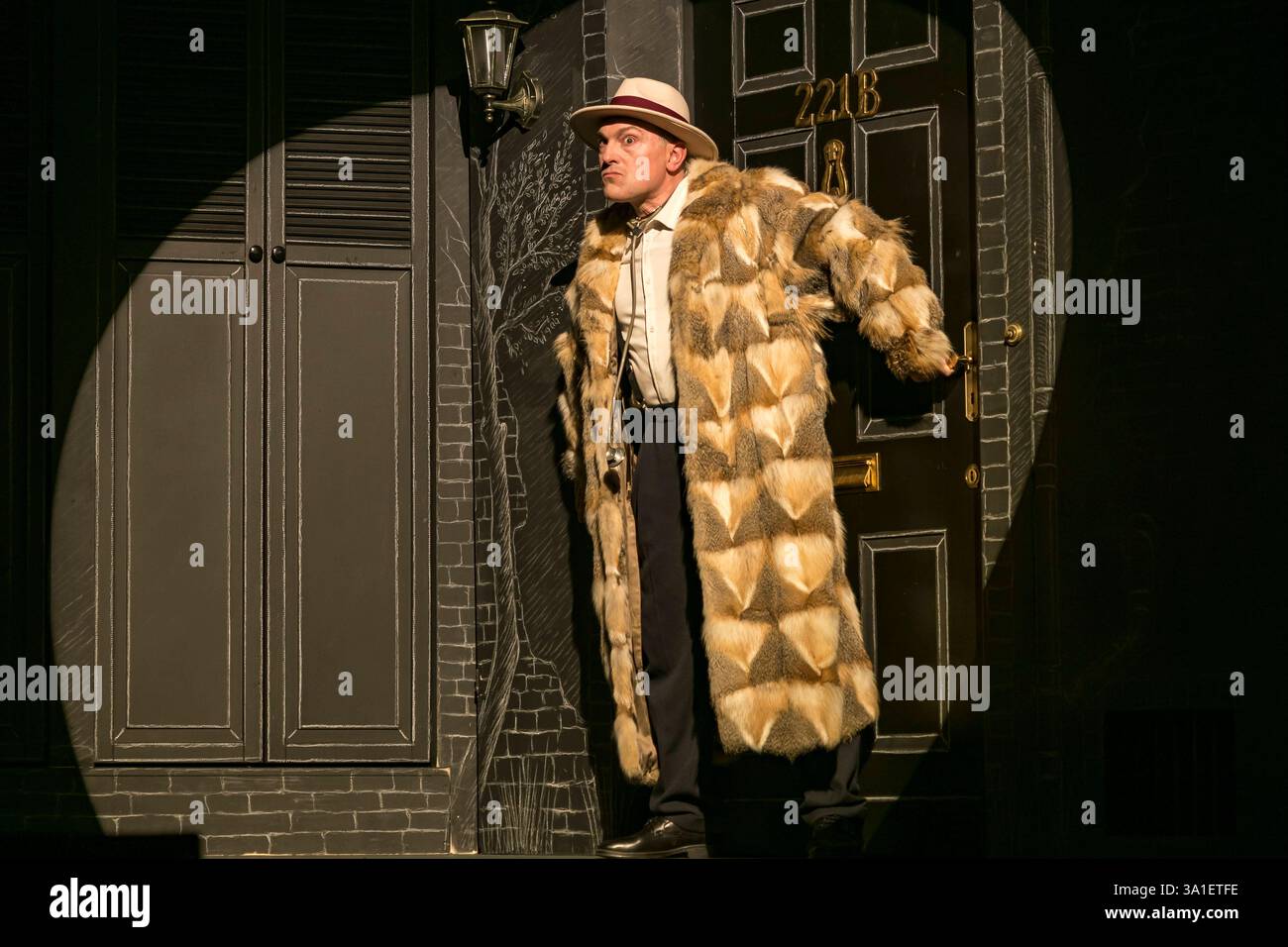 Schauspieler Alexis Kara als Rupert Perkins, Koenig Otto von Ormstein ...