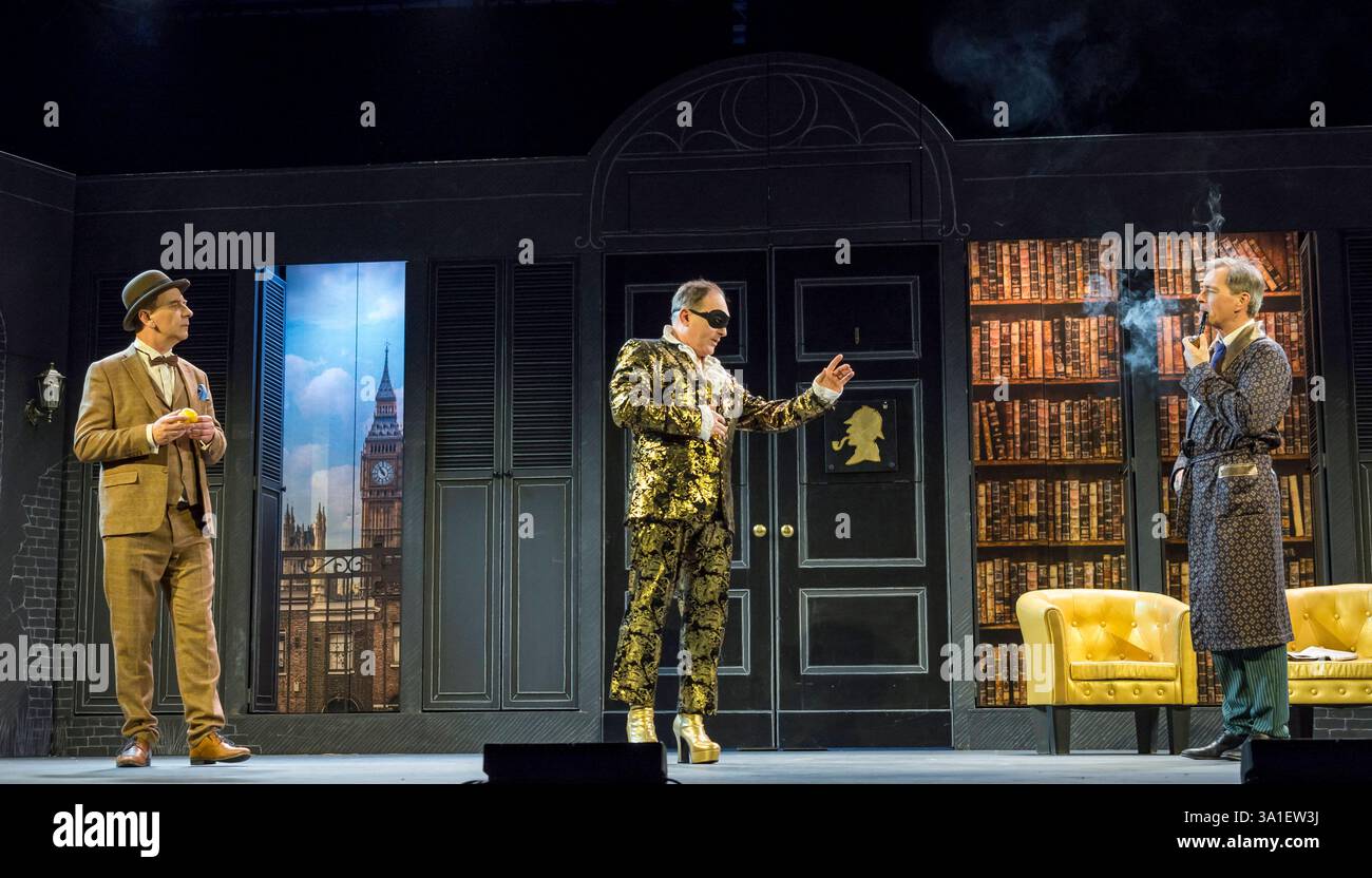 Schauspieler Jan Sosniok als Sherlock Holmes, Oliver Dupont als Doktor ...