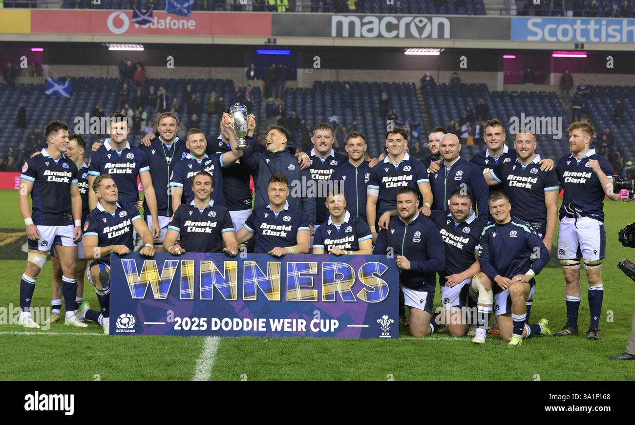 Edinburgh, UK. 8th Mar, 2025. The Scotland Team with the Doddie Weir ...