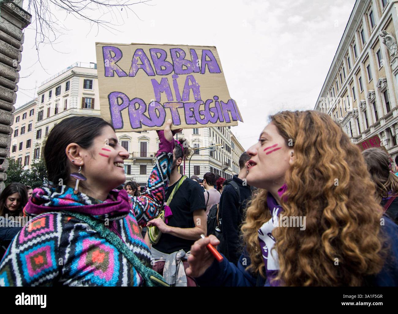 Rome, Italy. 08th Mar, 2025. 'I fight, I boycott, I strike' was the ...