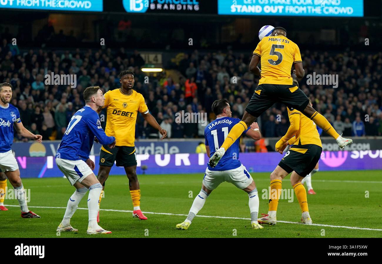 Wolverhampton Wanderers' Marshall Munetsi has a header on goal saved ...