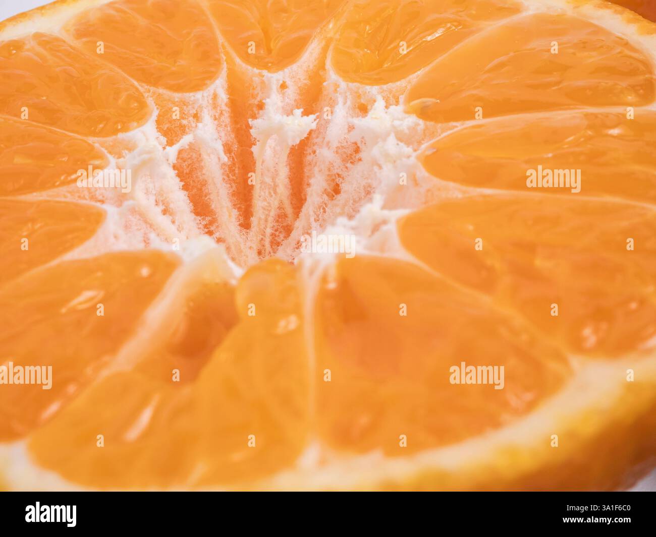 texture of cut tangerine extreme close up Stock Photo - Alamy
