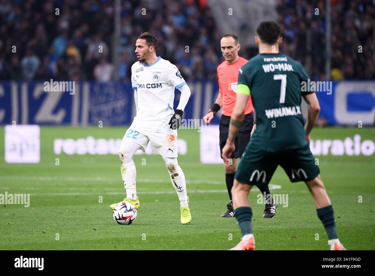22 Ismael BENNACER (om) during the Ligue 1 McDonald's match between ...
