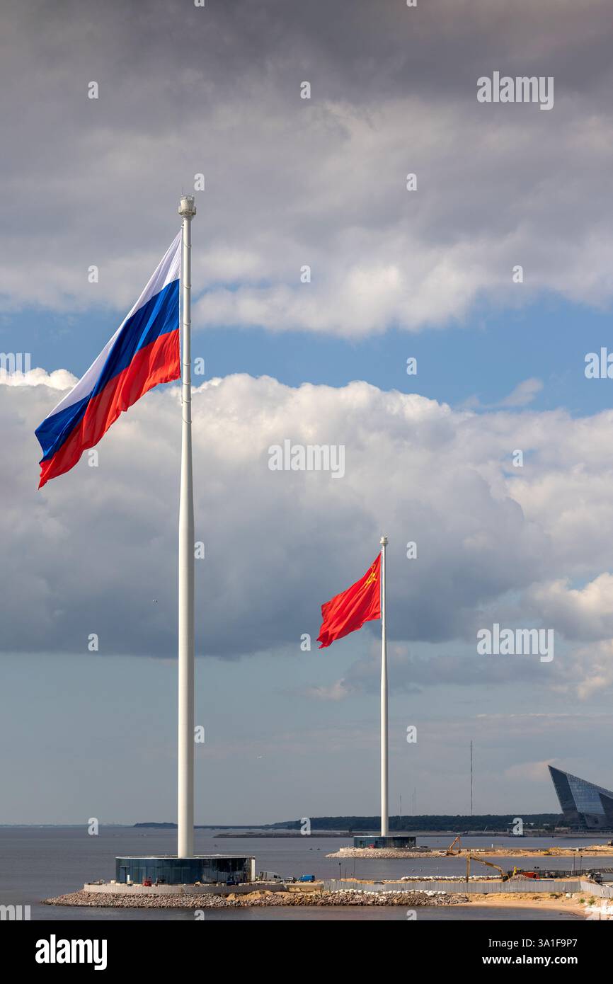 Historical flags of USSR and State Flag of Russian Federation is flying ...