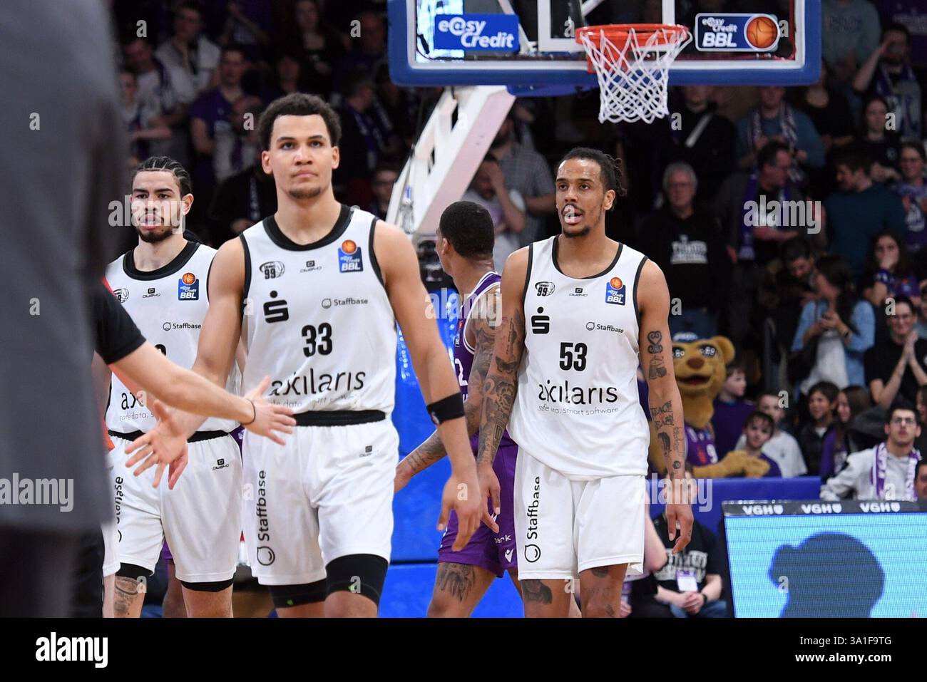 Goettingen, Deutschland. 08th Mar, 2025. enttaeuscht, frustriert ...