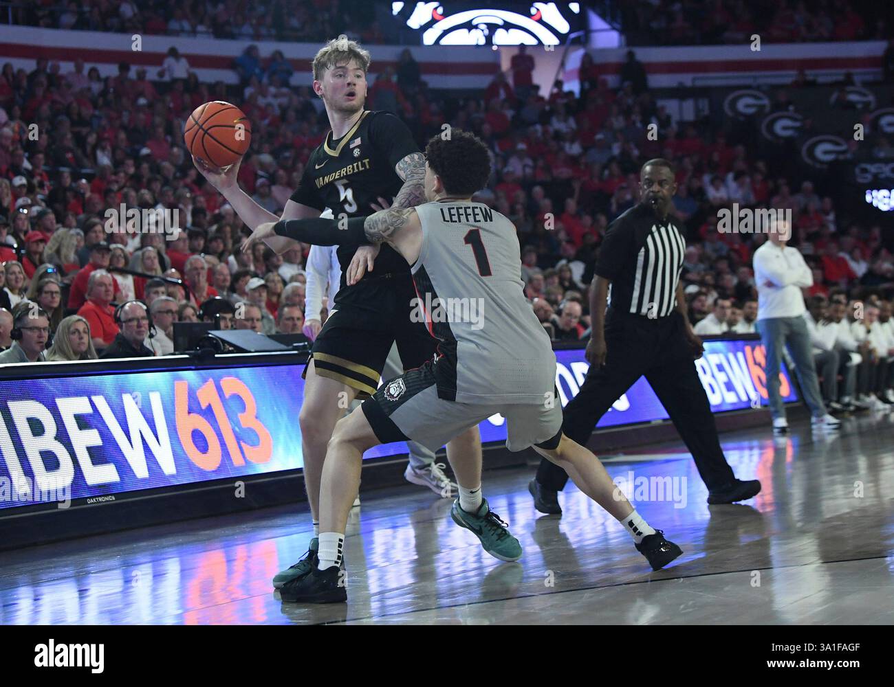ATHENS, GA - MARCH 08: Vanderbilt Commodores guard Tyler Nickel (5 ...