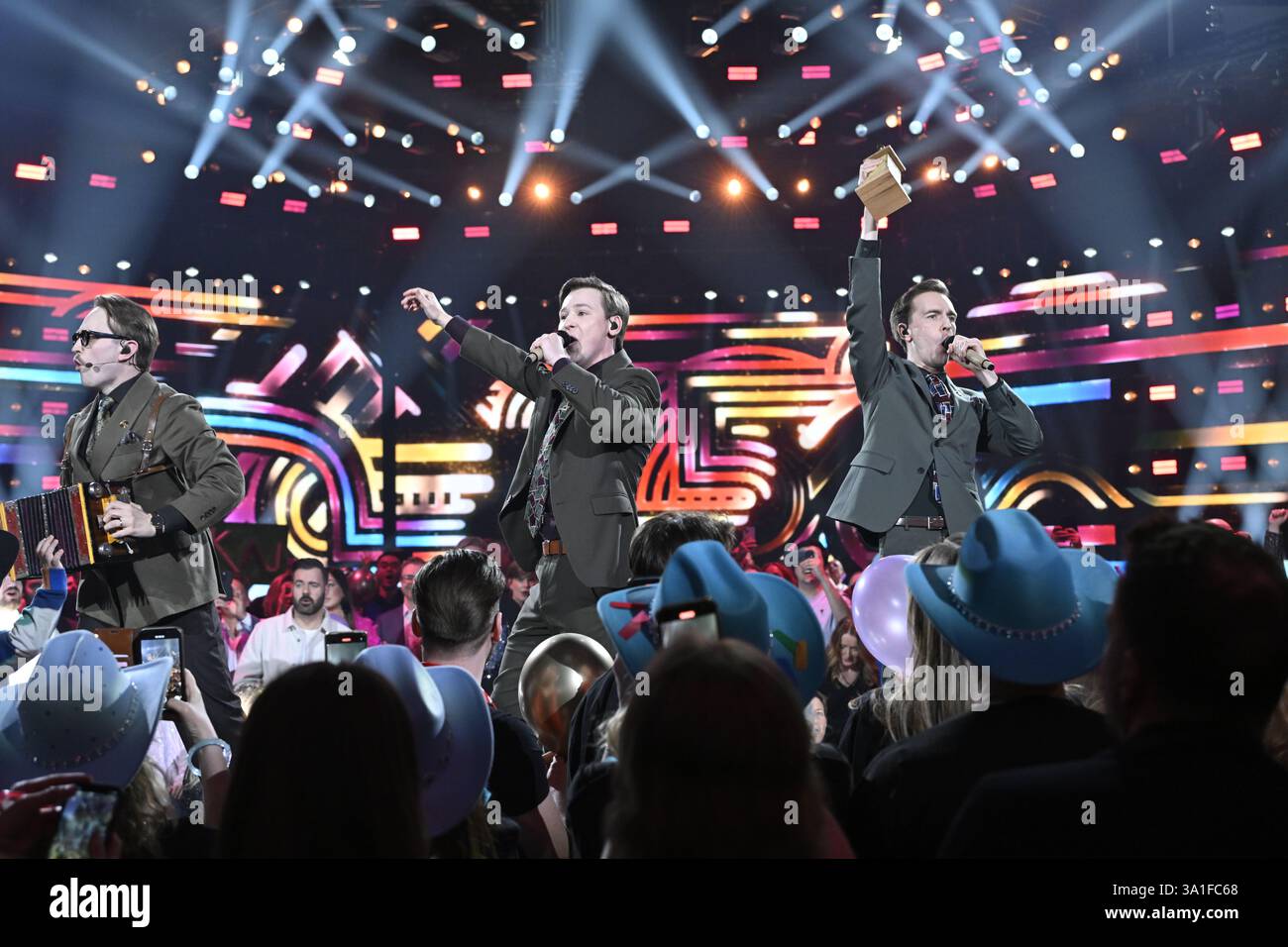 Kaj melodifestivalen hi-res stock photography and images - Alamy
