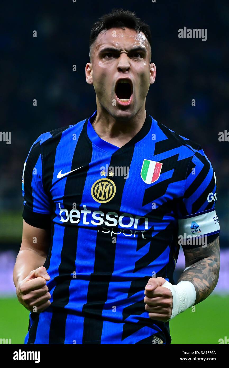 Inter Milan's Argentine forward #10 Lautaro Martinez celebrates after ...