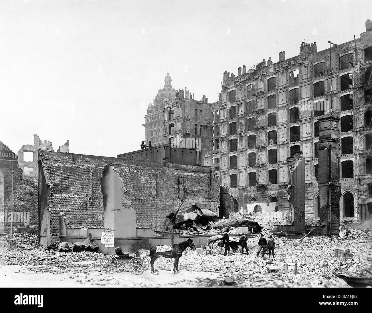 Damaged buildings at junction of Mission and New Montgomery Streets ...