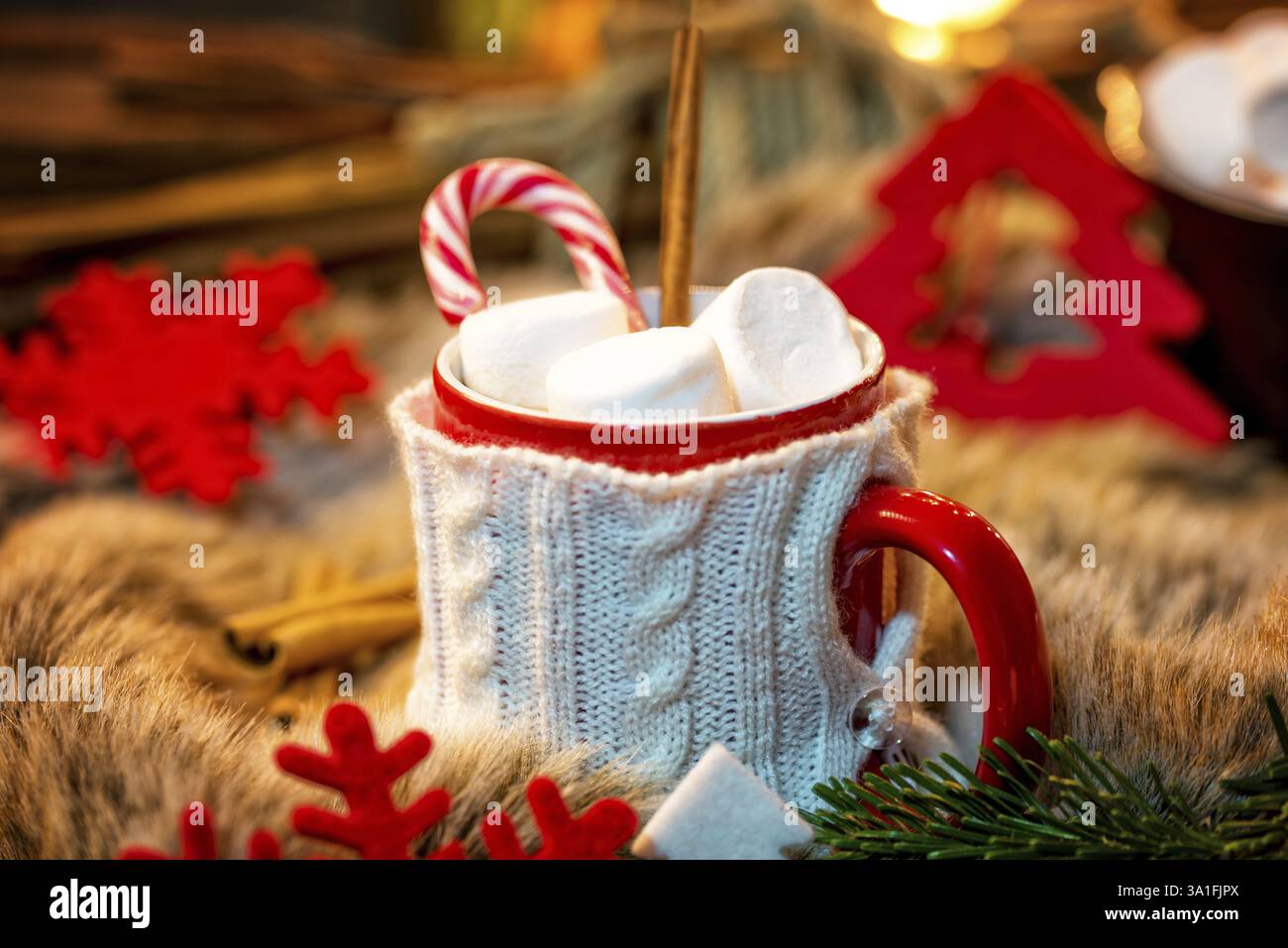 Hot chocolate marshmallows spices hi-res stock photography and images ...