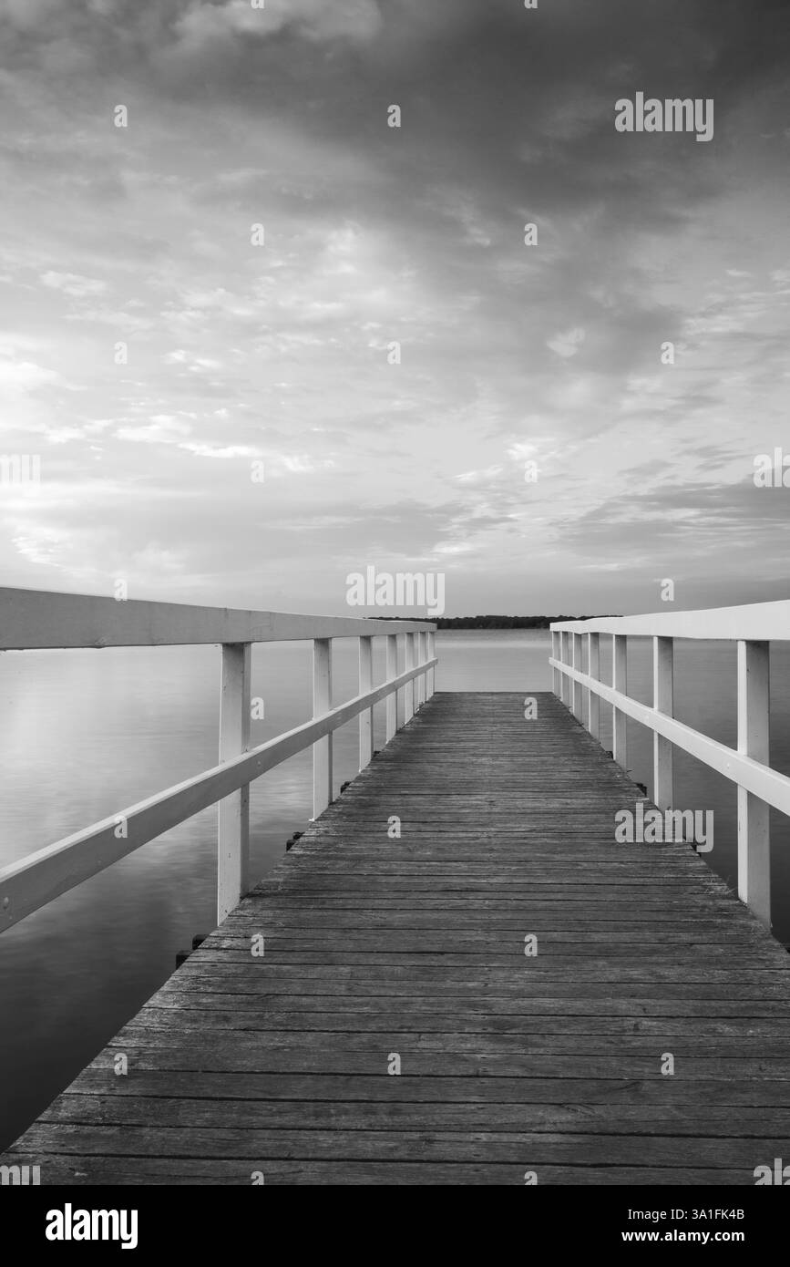 Sunset sun setting in Black and White Stock Photos & Images - Alamy